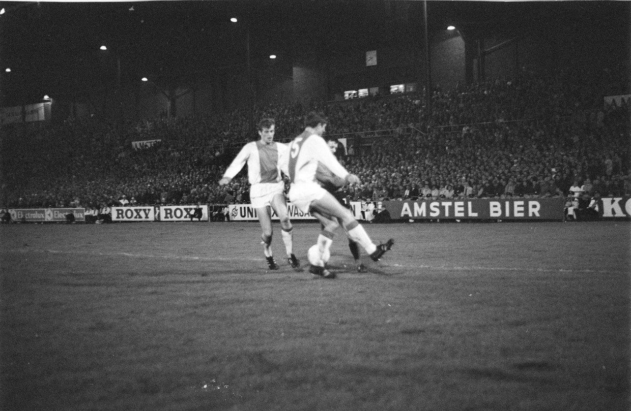 De successen van Ajaxicoon Piet Keizer | Het Parool