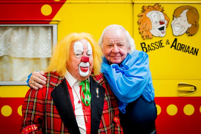 Clown Bassie (82) keek dood in de ogen | Showbizz | hln.be