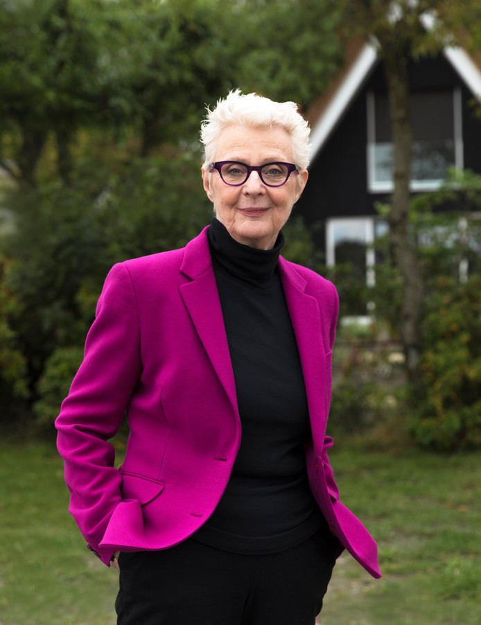 Leren schrijven? Carry Slee geeft tips | ZO | AD.nl