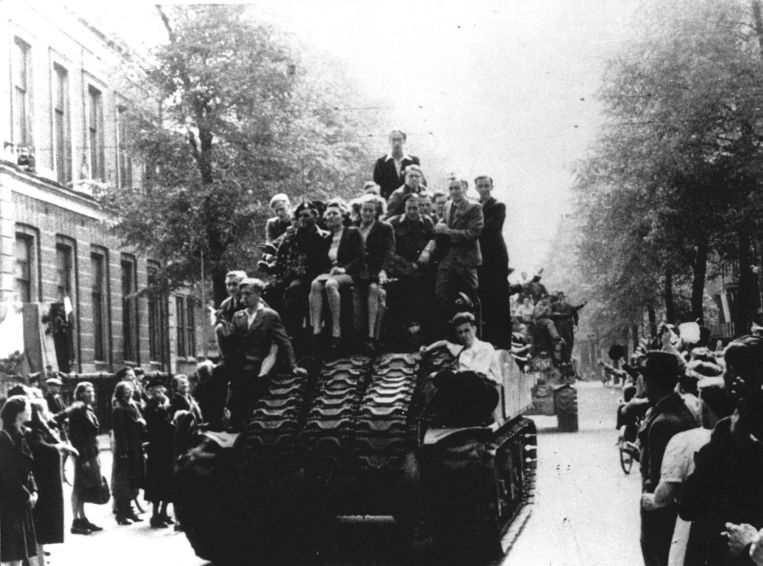 Voor de geallieerden was de bevrijding van Nederland nooit meer dan ...