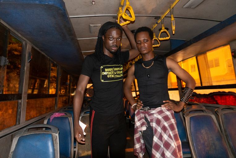 Foto-expositie in Almere brengt de gothicscene van Nigeria in beeld ...