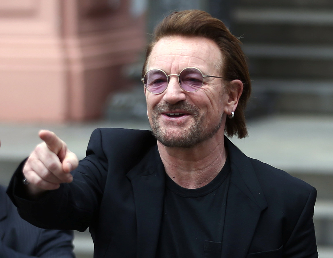 Zanger Bono investeert in start-up bedrijf | Foto | hln.be