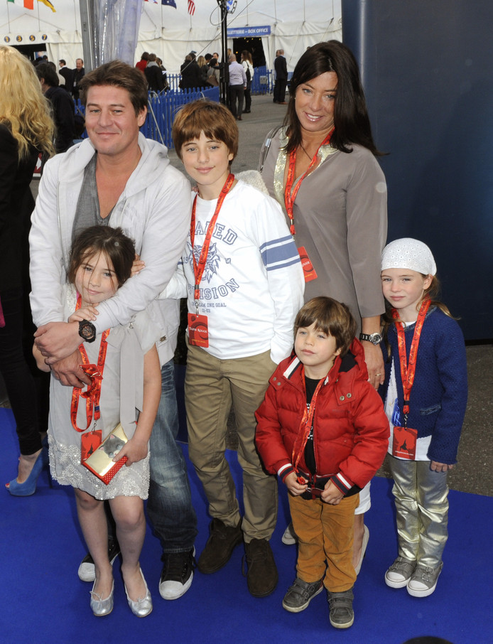 Drie jongste kinderen Martijn Krabbé gaan bij ex wonen | Show | AD.nl