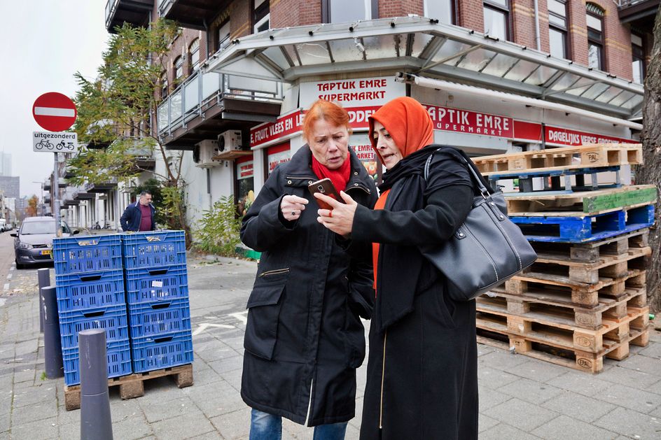 De multiculti Tweebosbuurt in Rotterdam vreest de komst van yuppen | TROUW