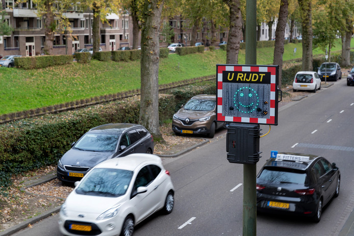 Smiley-verkeersborden hebben wel degelijk effect
