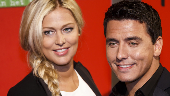 Neef gooit ramen in bij Jan en Liza Smit | Sterren | AD.nl