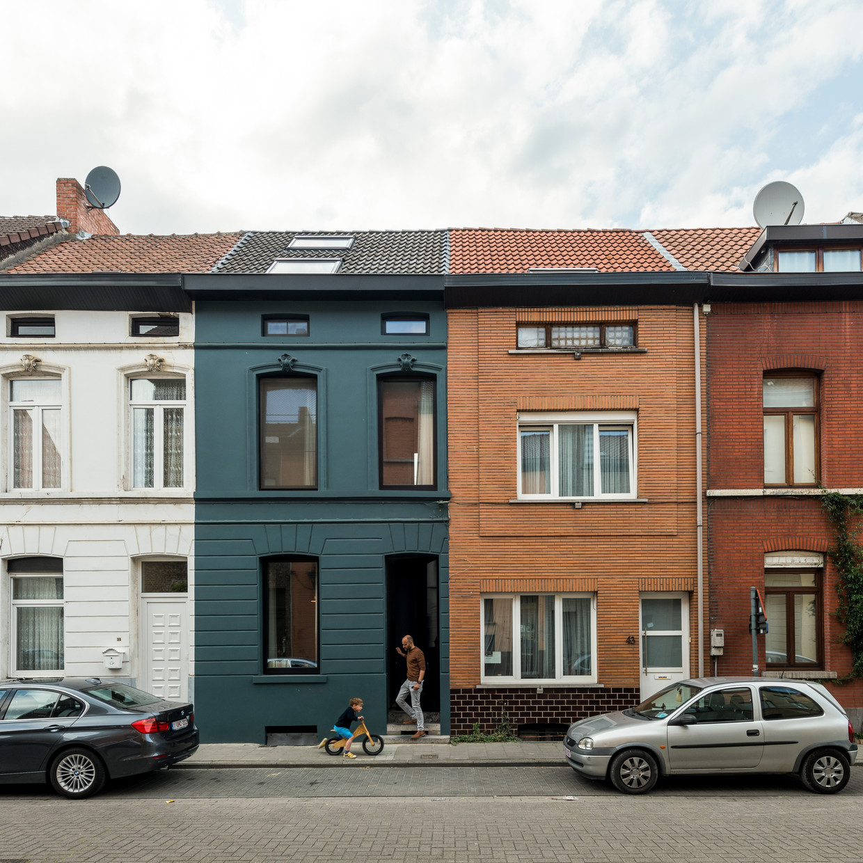 Zo bouw je een afgeleefd rijhuis om tot een slimme gezinswoning | De Morgen
