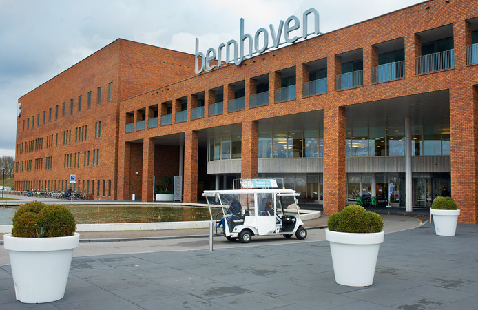 Twee mensen besmet met MRSA-bacterie in Udens ziekenhuis | Uden | bd.nl