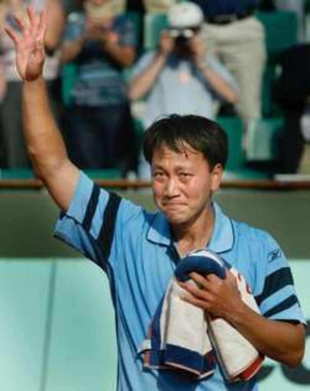 Michael Chang start tennisacademie in China | De Morgen