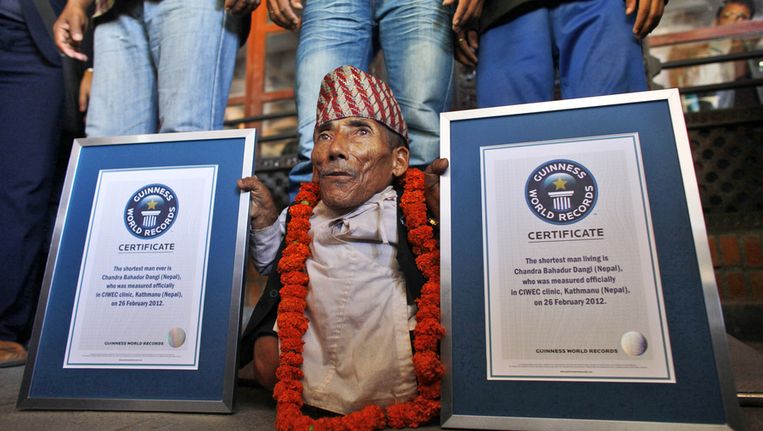 Nepalees officieel kleinste mens ter wereld | De Morgen