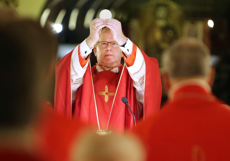 In dit deel van de wereld is het dogmatisme van kardinaal Wim Eijk een ...