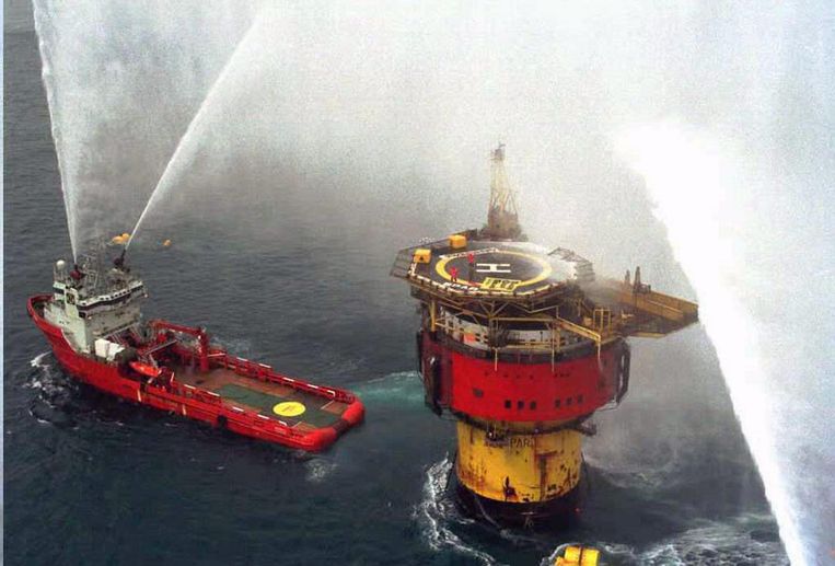 Shell wil fundamenten olieplatforms in Noordzee na gebruik laten staan ...