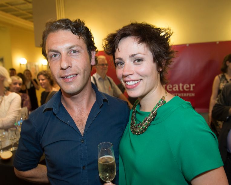 Sofie Van Moll bevallen van vierde kindje | Showbizz | HLN