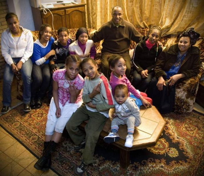 Eén gezin, 15 nieuwe Gemertenaren | Overig | ed.nl