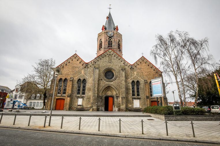 Ichtegemse kerken krijgen op termijn extra invulling | Ichtegem | In de ...