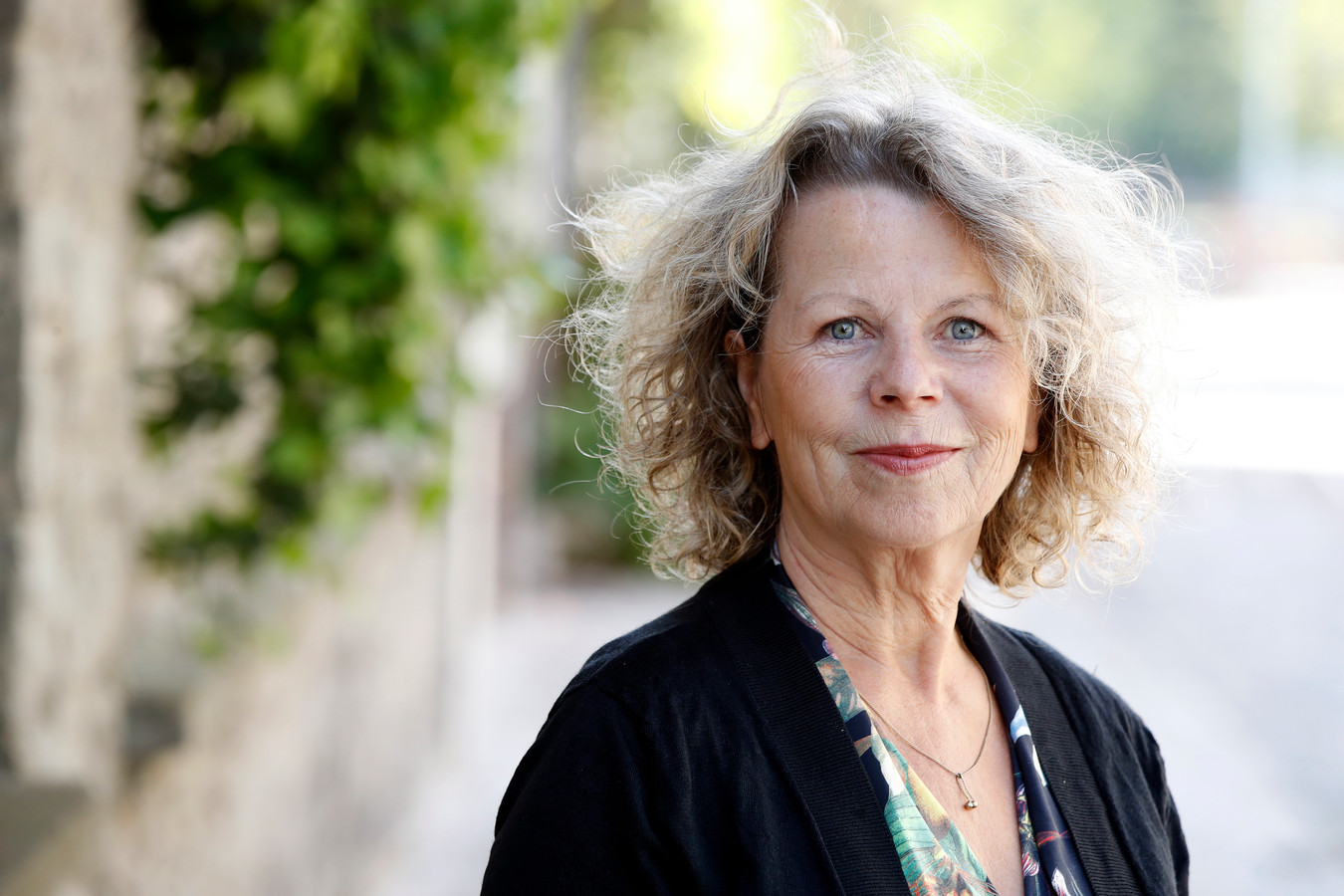 ‘Sara’-actrice Karin Tanghe is werkloos, net als haar drie zonen: “Als ...