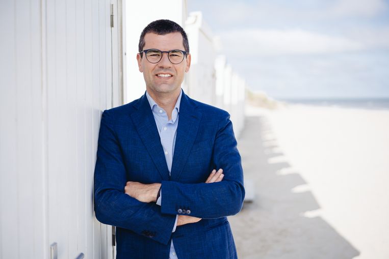 Sander Loones, Defensieminister voor zes maanden, maar: "Er zijn nog ...