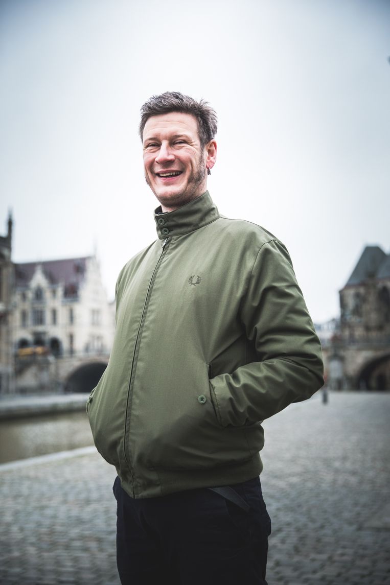 Loop lachend door het Gravensteen met de audiogids van Wouter Deprez ...